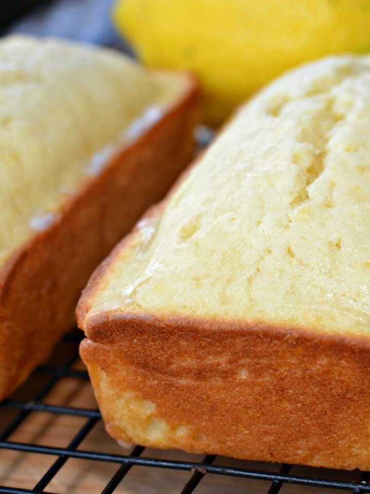 Cinnamon Applesauce Bread The Cookin Chicks