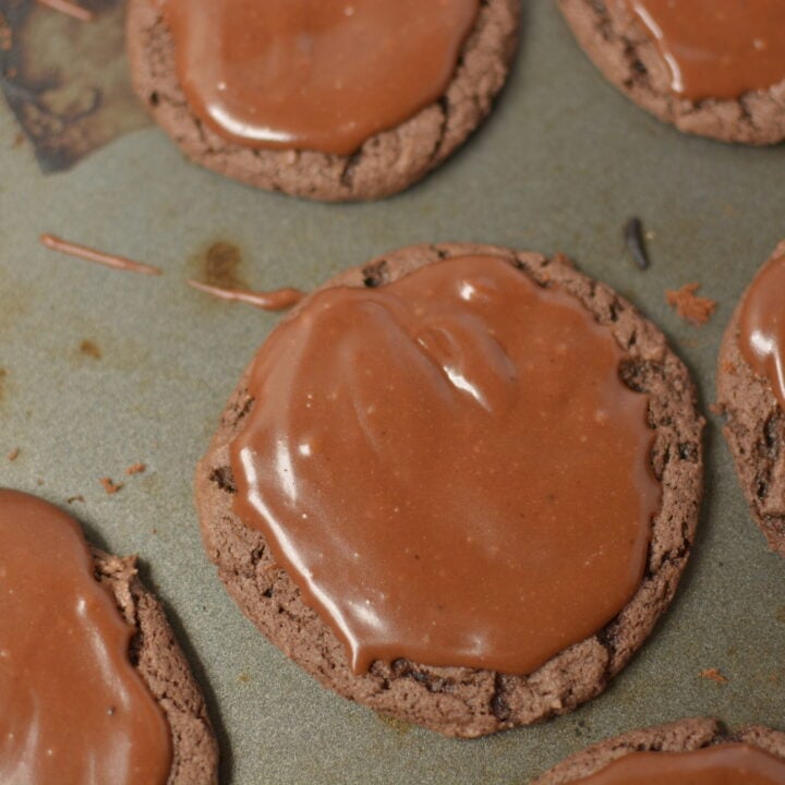 Shortcut Texas Sheet Cake Cookies - The Cookin Chicks