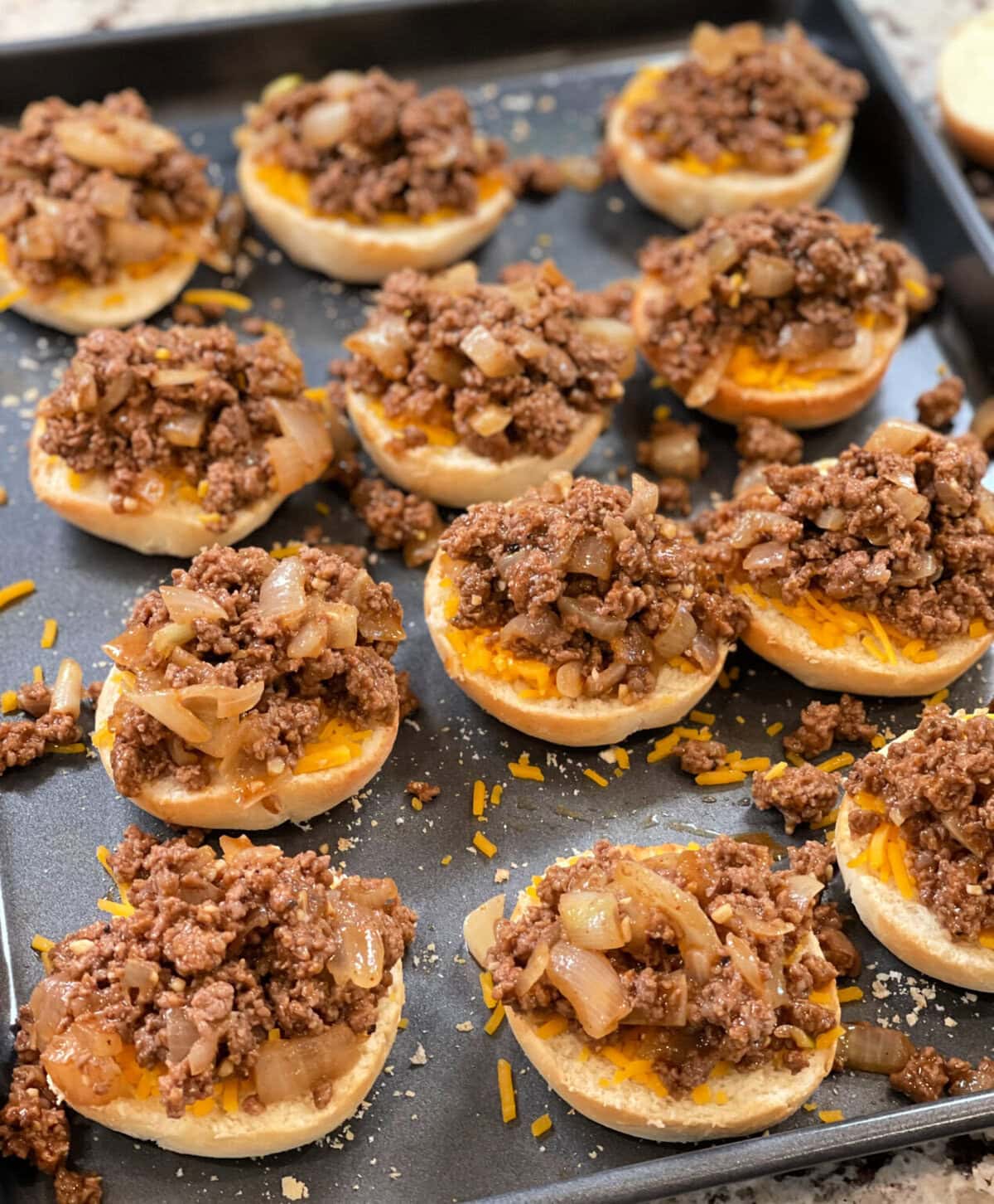 Easy Sloppy Joe Sliders - The Cookin Chicks