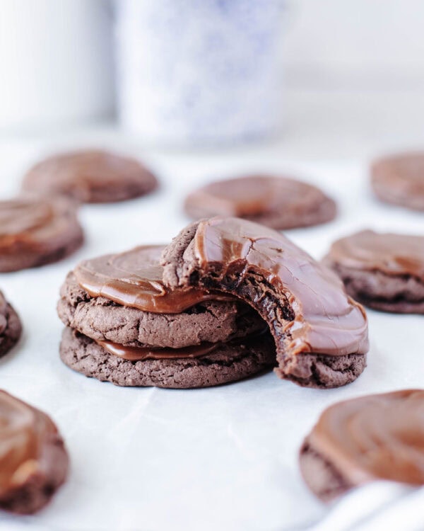 Shortcut Texas Sheet Cake Cookies - The Cookin Chicks