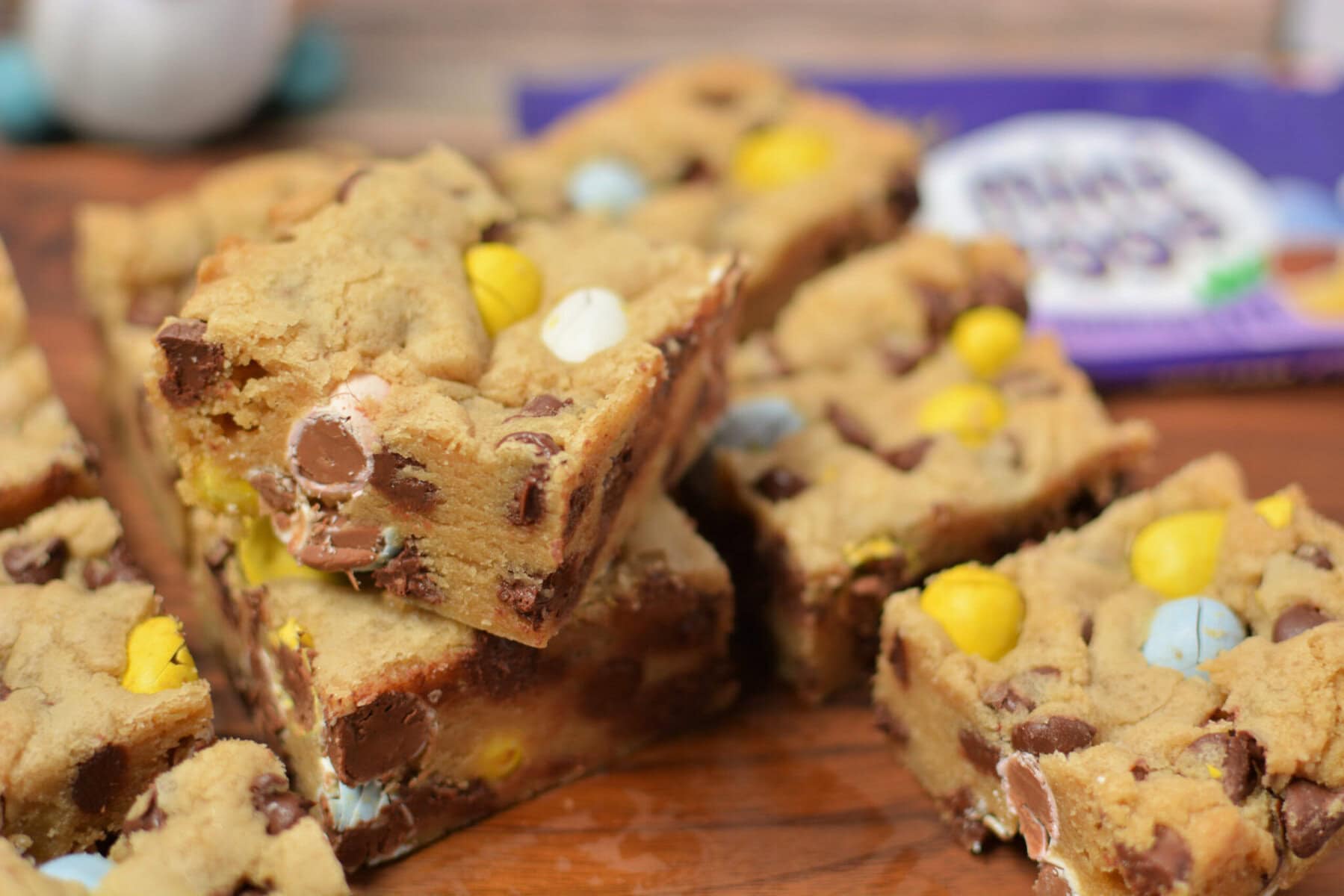 Cadbury Mini Eggs Blondies - The Cookin Chicks