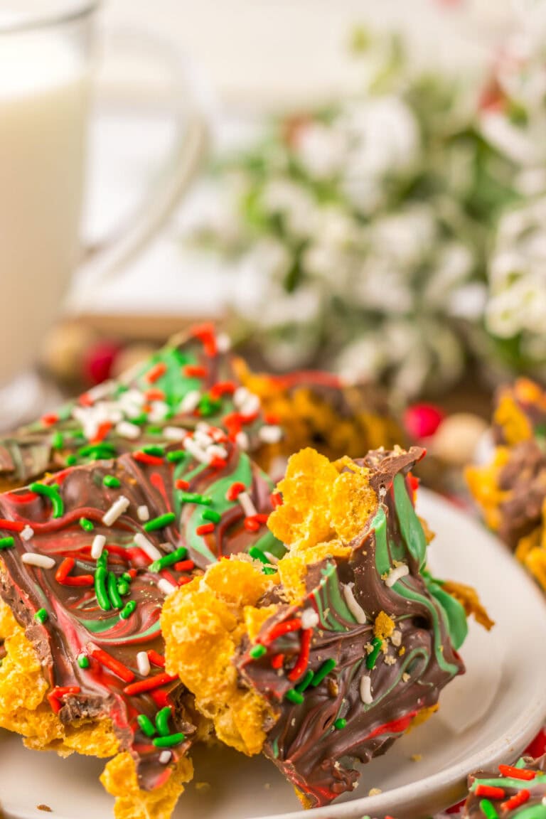 Christmas Cornflake Brittle - The Cookin Chicks