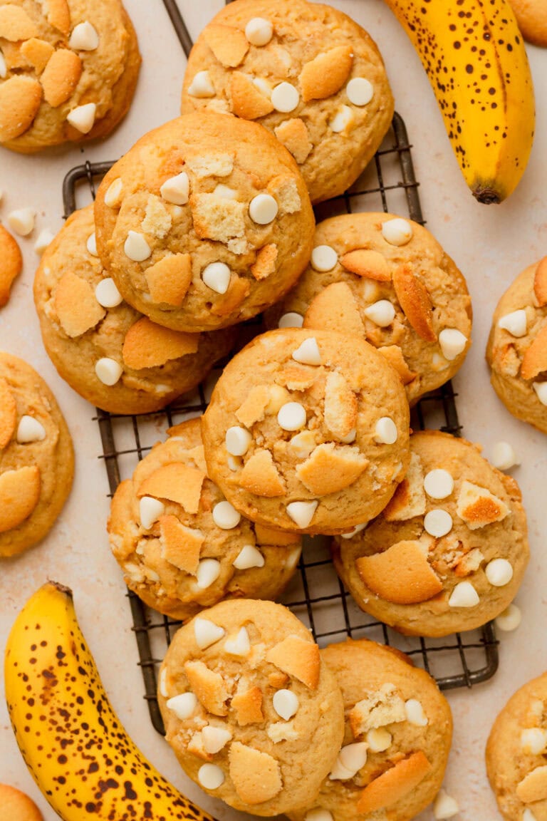 Banana Pudding Cookies - The Cookin Chicks