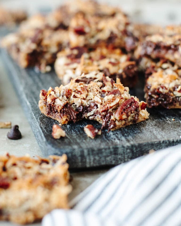 Eagle Brand Magic Cookie Bars - The Cookin Chicks